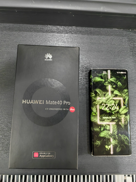 Продаётся HUAWEI MATE 40 PRO 8/256G