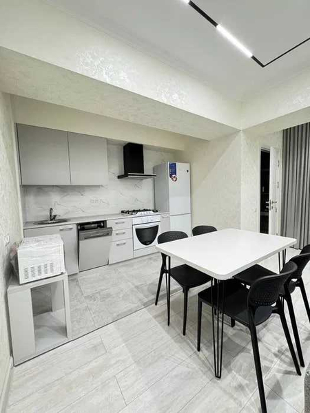 Срочно сдается 2/6/9 квартира 67 м² Ор-р:Метро Айбек  (США)