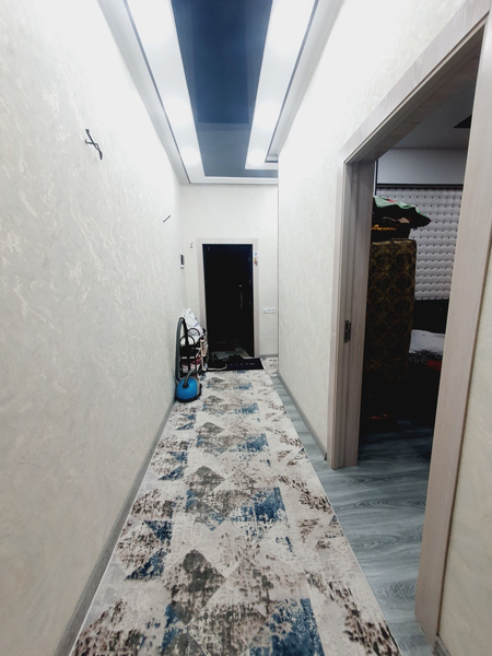 2 xonalik kvartira sotiladi 80 m² srochna