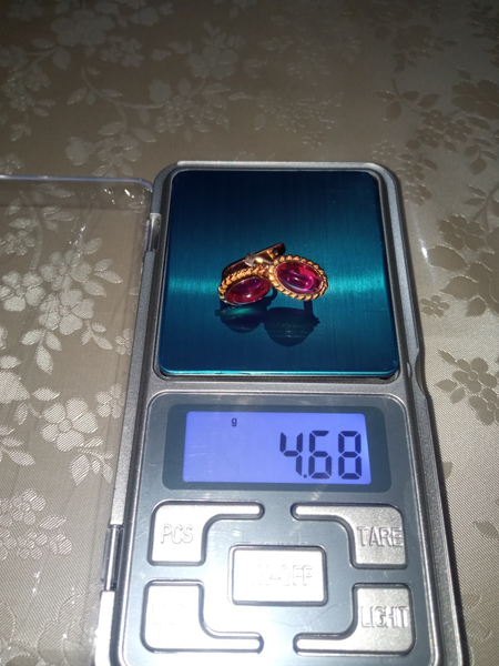 Золотые серьги проба 583