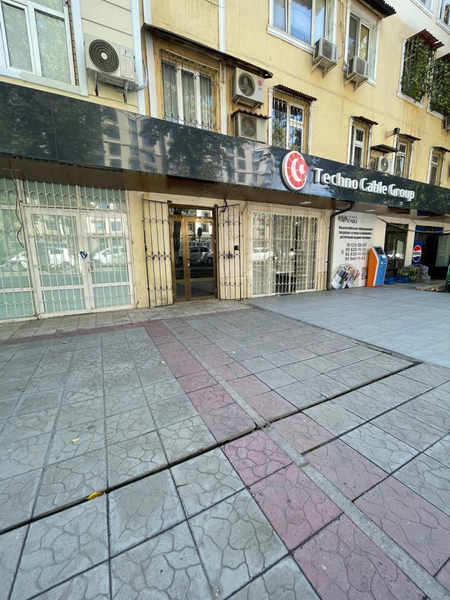 Аренда под Офис Ориентир-Торговый Центр 60м2 600$торг