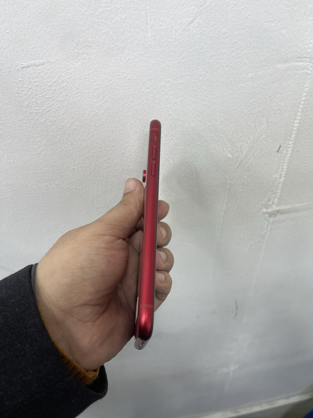 Iphone Xr nasiya savdo bor