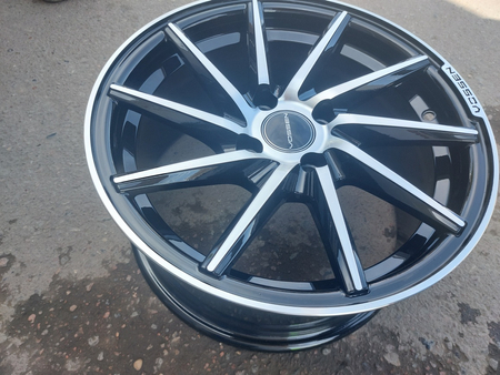 15 R Vossen diska Jentra Lasetti Epica