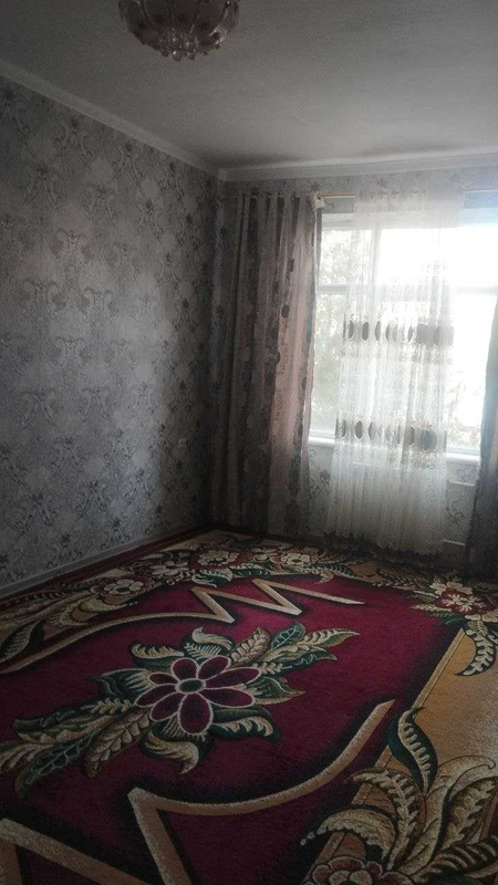 квартира сотилади 1 хонали 1 этажда 44 квадрат