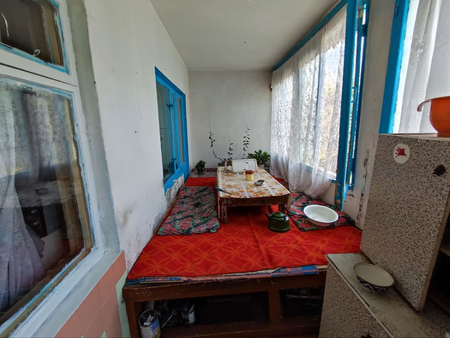 \Сергли.4.Разделный.4 Хона.2/6 балк,92м².Етажи 2,Ар.Автосалон.