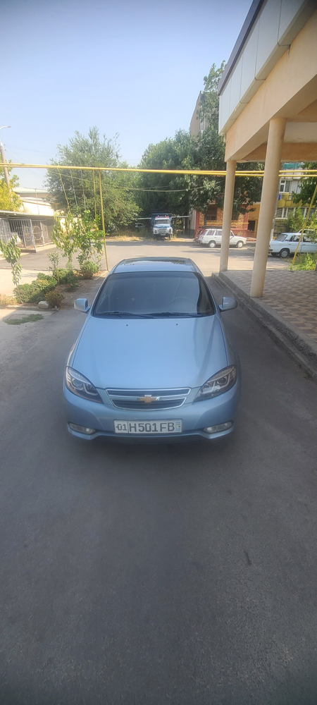 Gentra 2015 3poz. At.lyuk