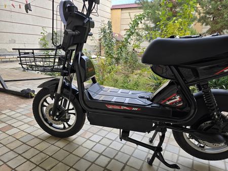 Demansh elektro skuter
