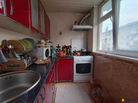 Срочно! Продается 3/2/4 квартира в Юнусабадском р-не (J 914)