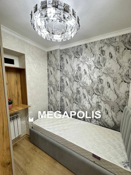 Мукими 2в3/2/4 Хамза Метро Балкон 2/6