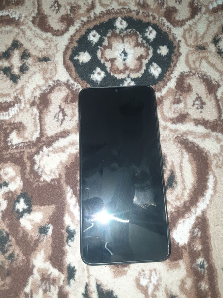 REDMI 9A Holati  yaxshi karobkasi bor