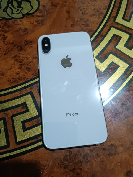 Apple xs sotiladi 256 gb