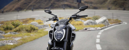 Мотоцикл Ducati Diavel V4