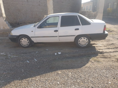 Nexia 1 yili 2005 xolati yaxshi