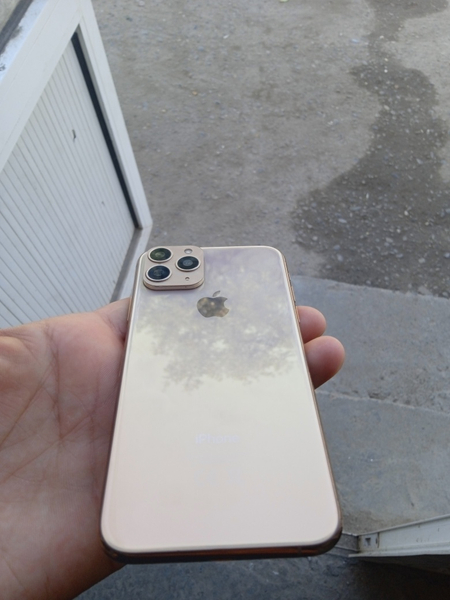Iphone xs sotiladi