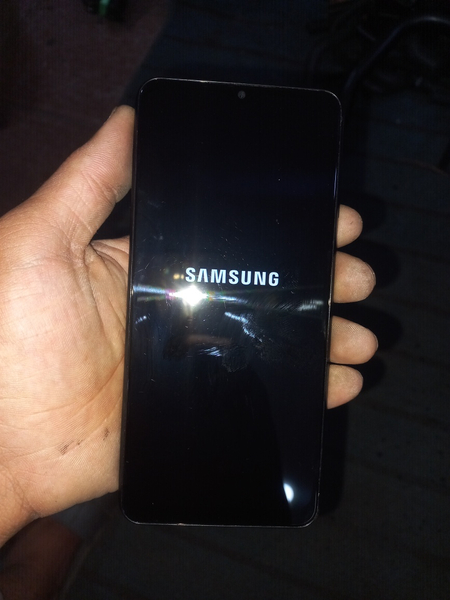Samsung a04s sotiladi