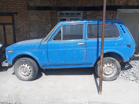 Niva sotiladi 1991 yil