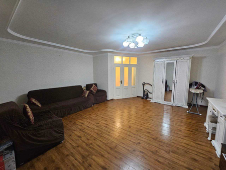 (К128971) Продается 3-х комнатная квартира в Яккасарайском районе.