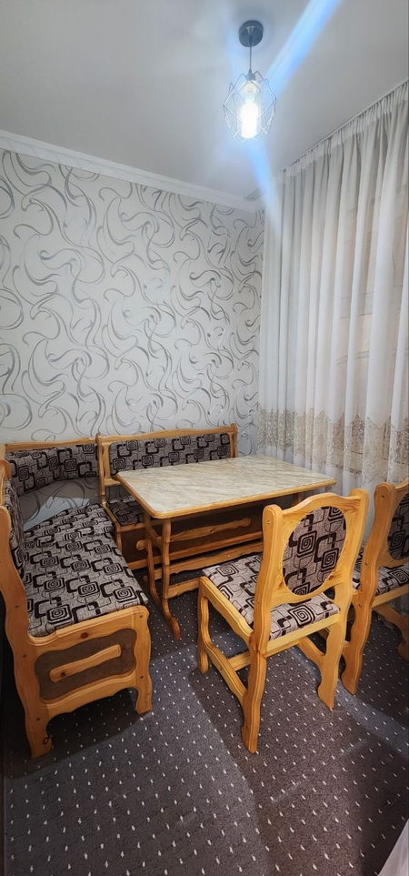Юнусобод 19кв 1*2комнатная место отличная