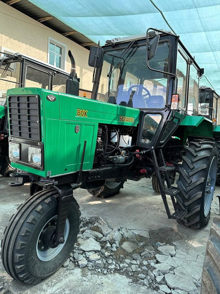 Traktor MTZ Belorus 80Х
