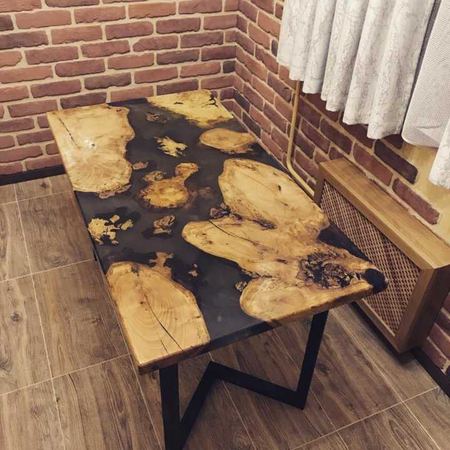 Стол лофт из капового клёна и эпоксидныой смолы.