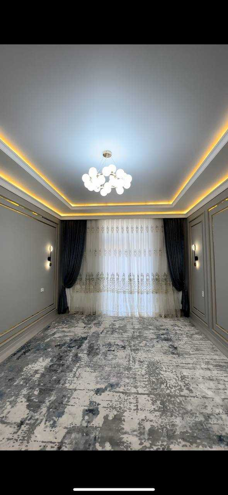 3 xonali 5 qavatli domning 6-qavati liftli dom.  100m2
Adres: minor