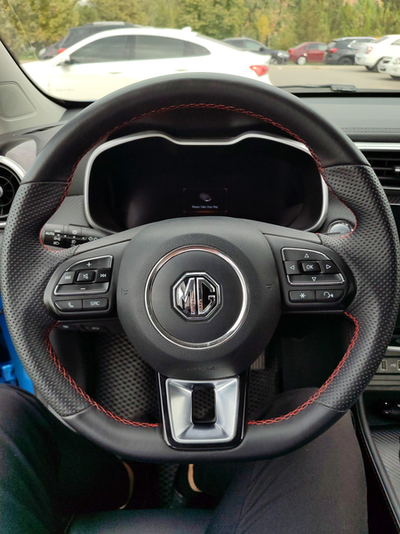 MG ZS Rasmiy dilerlik markazidan