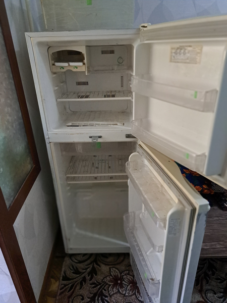 Холодильник Samsung
