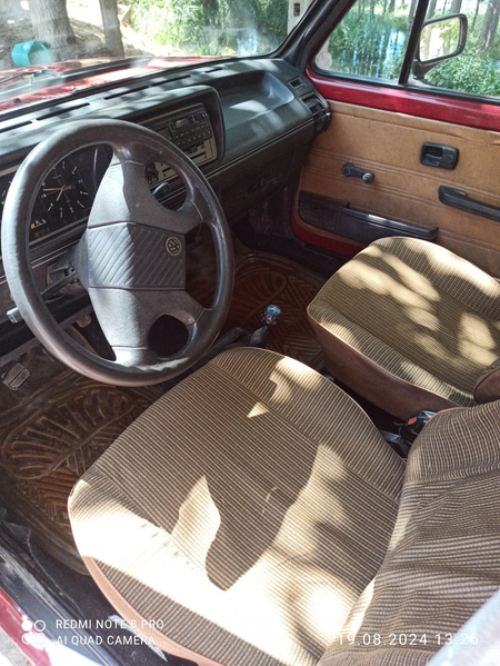 продам     Wolgsvagen golf  1981 выпуска .  дизель   легенда антиквар.