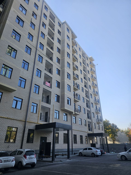 1 хона сотилади  каробка Янги хает
