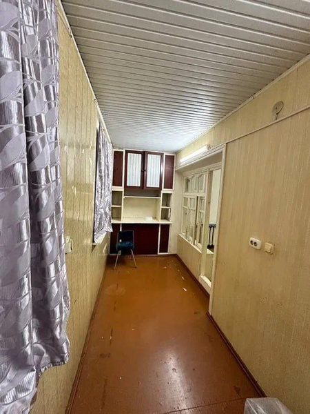 Uy sotiladi chilinzor 24 kv 1 xona 42000$