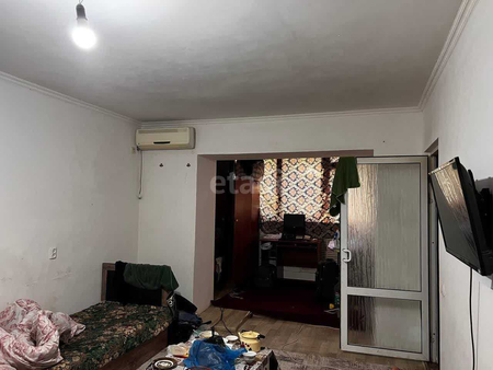 Рисовый рынок ул. М Ашрафи 3/1/4, кирпич, 65 м²