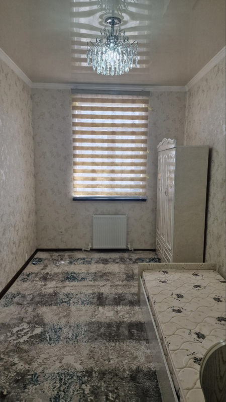 Сдается 3 х комнатная квартира на 3 этаже . 25-24 автобаза 400 $