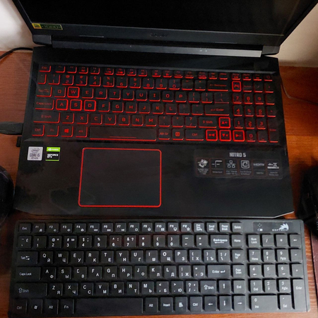 Acer Noutbuk holati ideal