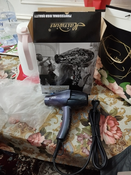Продам фен Hairwins HW-8868