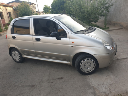 Matiz best sotiladi 2000 puli bor bilan varyantkayam gaplashamiz