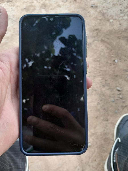 Gallaxsi A50 telefoni