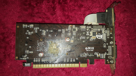 Видеокарта 1 г 2 та GT 220