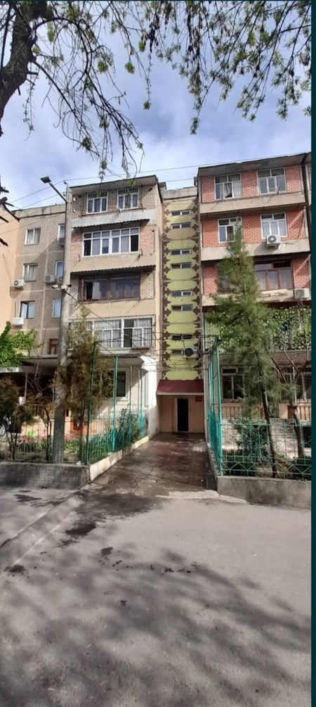 ЮНУС Абад 15 квартал 5 комнатная