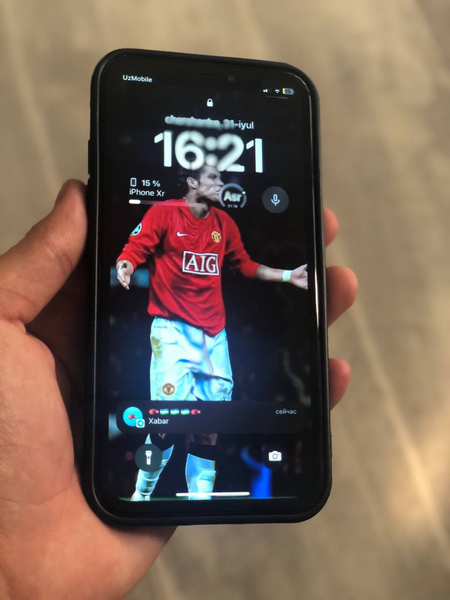 Iphone XR ideal holatda