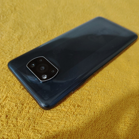 Pocco x3 sotiladi