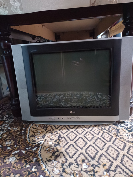Televizor LG flatron