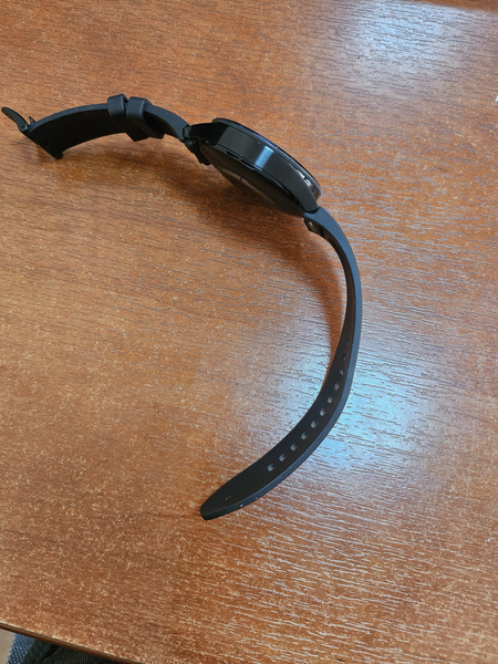 Продаю Samsung galaxy watch 6 classic