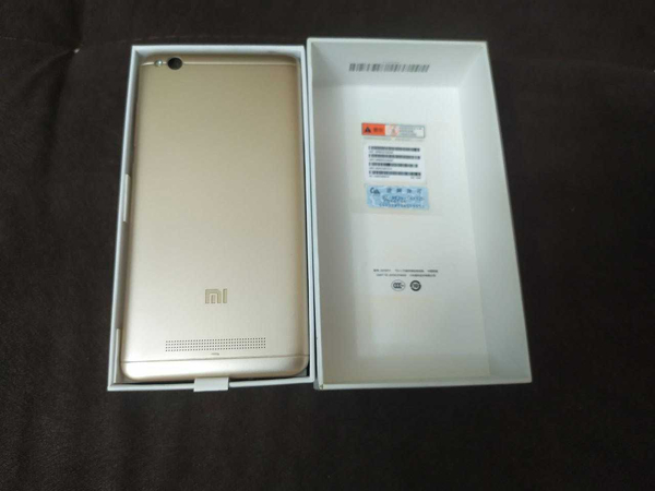 Xiaomi Redmi 4A на запчасти или на ремонт б/у.