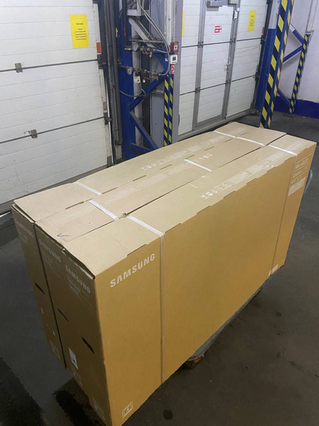 Продаю новый SAMSUNG QE65QN85BAUXCE Гарантия/доставка!