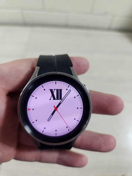 Срочно сотилади Galaxy Watch 5 pro 45mm