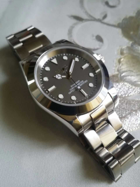 Продам наручные часы SEIKO-хомаж