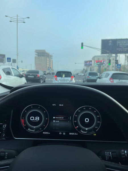 Hongqi HS5 4 AWD сотилади