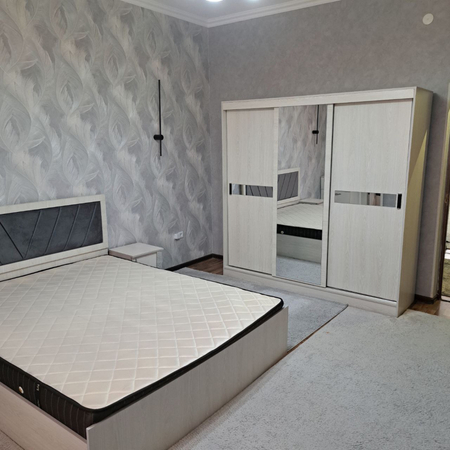 1-этажда, 3-хонали 86 кв. метрли хонадон сотилади