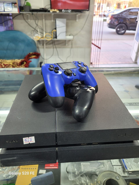 Продается игровой консол Sony 34