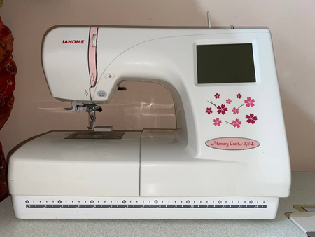 Вышивка новая  Janome